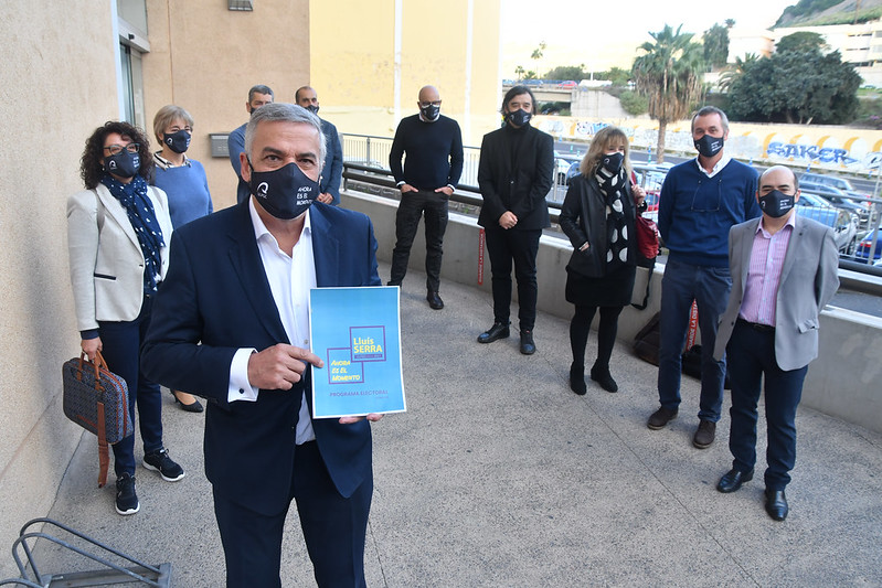 El catedrático Lluís Serra registra su candidatura a Rector de la ULPGC ...